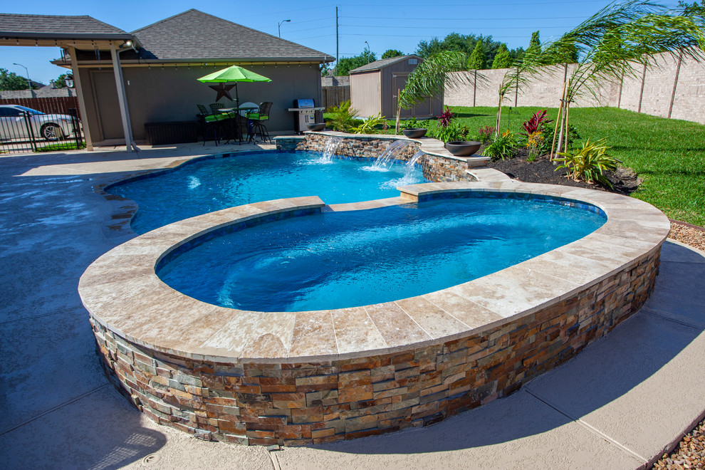 Ashford Family - Traditional - Pool - Houston - by Richard's Total ...