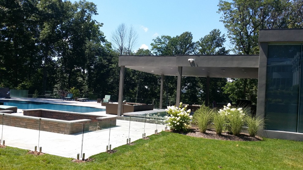 Austin, Texas - Modern - Pool - Los Angeles - by AquaView Fencing ...