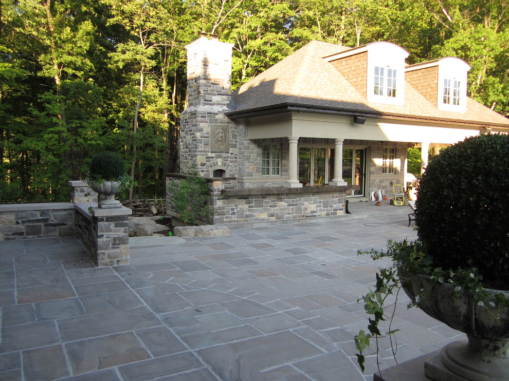 Back Yard Estate Cabana - Rustic - Pool - Toronto - by Segreti Design ...