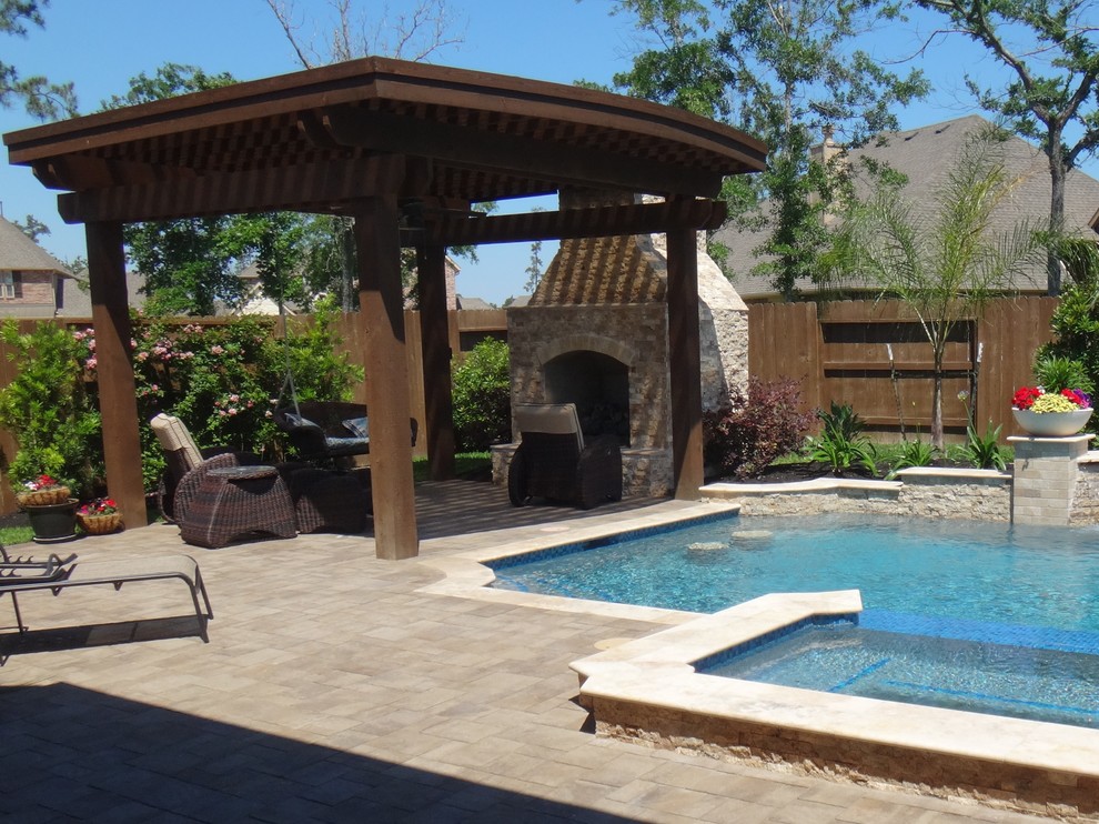 Bales Backyard - Traditional - Pool - Houston - by Carnahan Landscaping ...