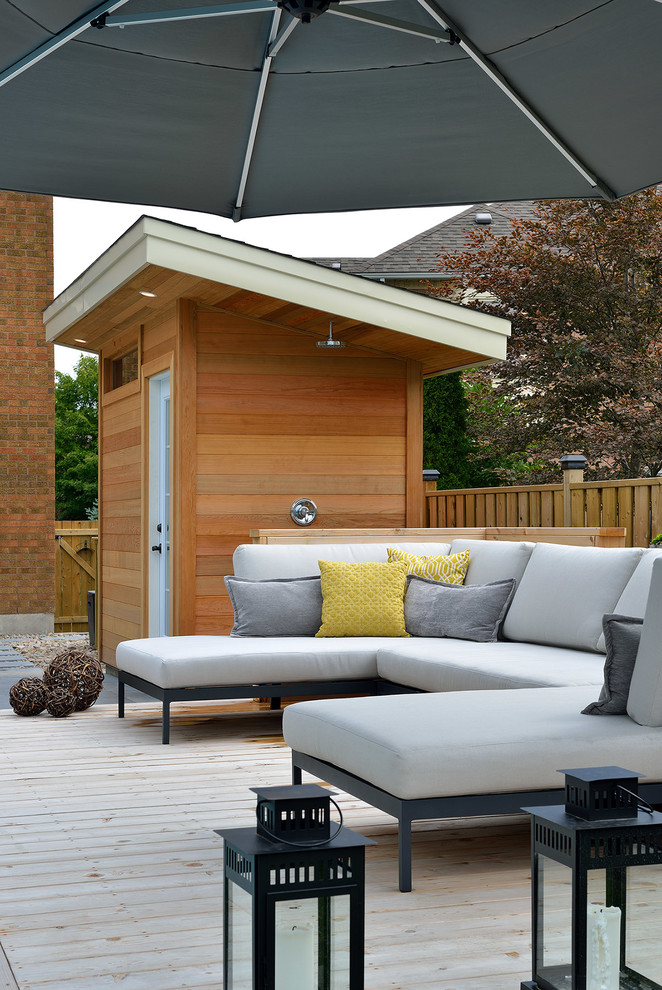 Bayview Hill - Transitional - Pool - Toronto - by Upside Development ...