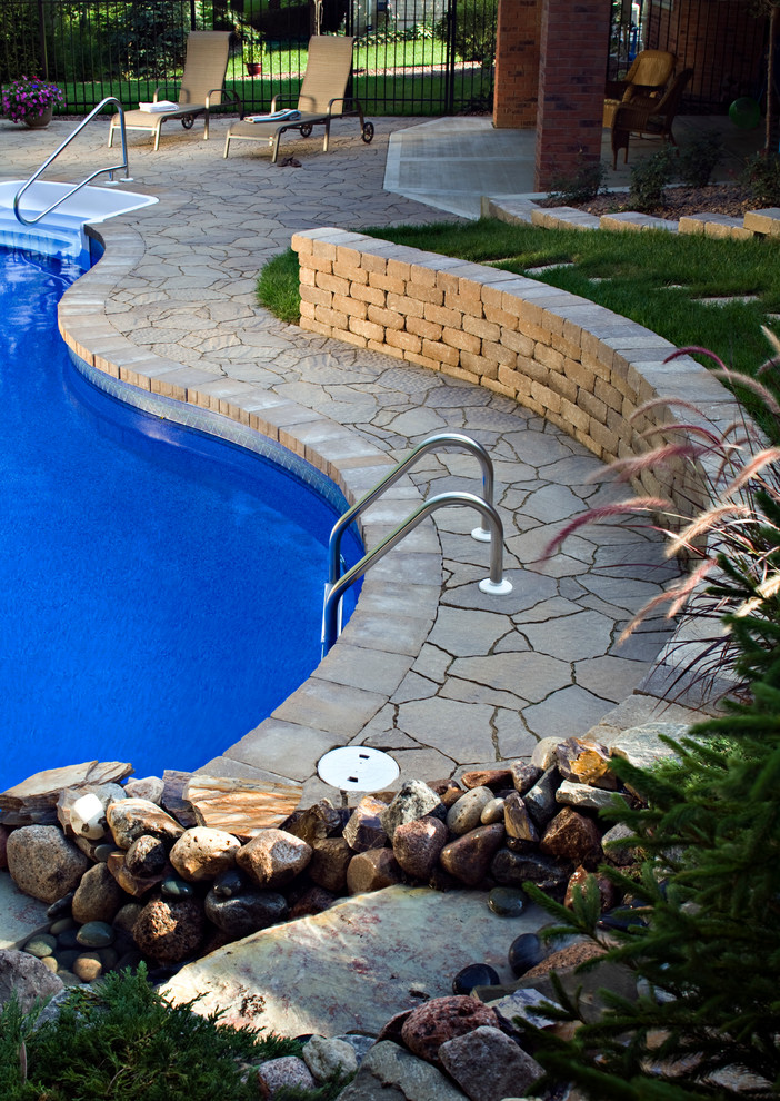 Belgard MegaArbel Pavers & Weston Wall - Traditional - Swimming Pool ...
