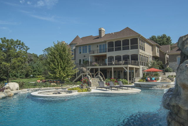 Bull Valley Swimming Pool - Pool - Chicago - by Platinum Poolcare | Houzz