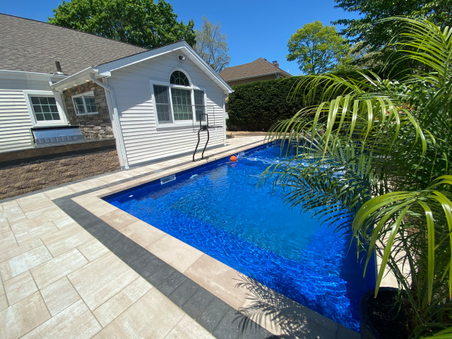 Cambridge Paver Poolscapes - Merrick, NY 11566 - Contemporary - Pool ...