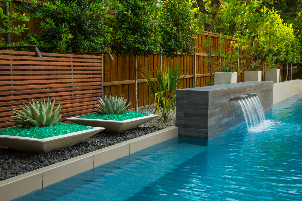 Cascade Springs Modern Pool - Contemporain - Piscine - Dallas - par ...