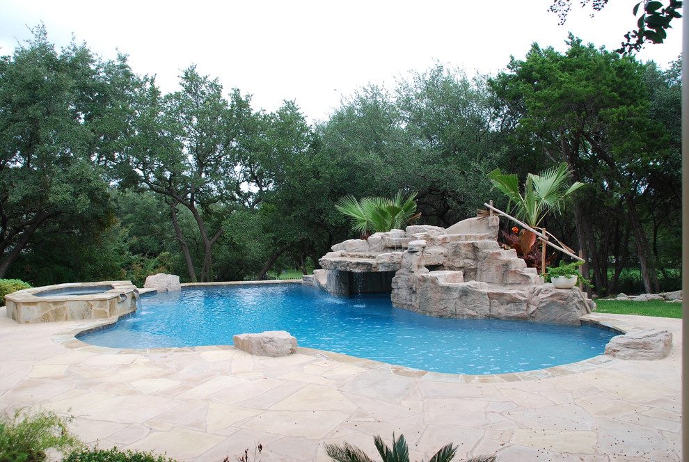 Casual Pools - Traditional - Pool - Austin - by Johnson Custom Pools - Samantha McCuistion | Houzz
