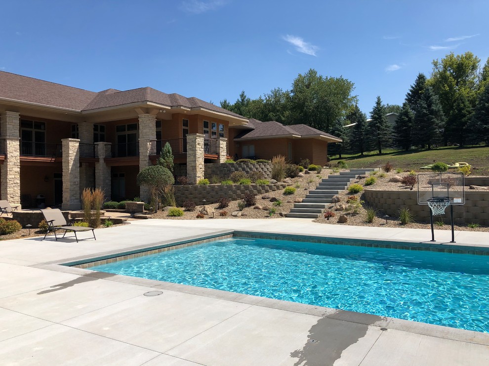 Cedar Rapids, IA - Contemporary - New Concrete Swimming Pool ...