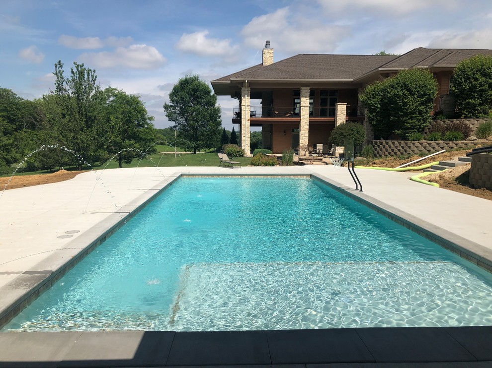 Cedar Rapids, IA - Contemporary - New Concrete Swimming Pool ...