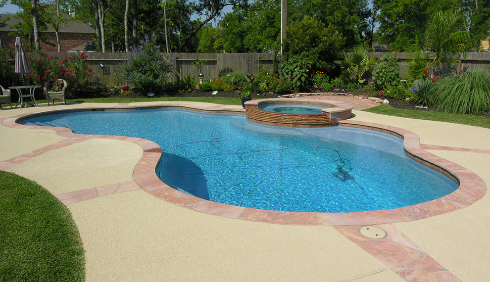 Collins - Modern - Pool - Houston - by Pools Plus LLC. | Houzz