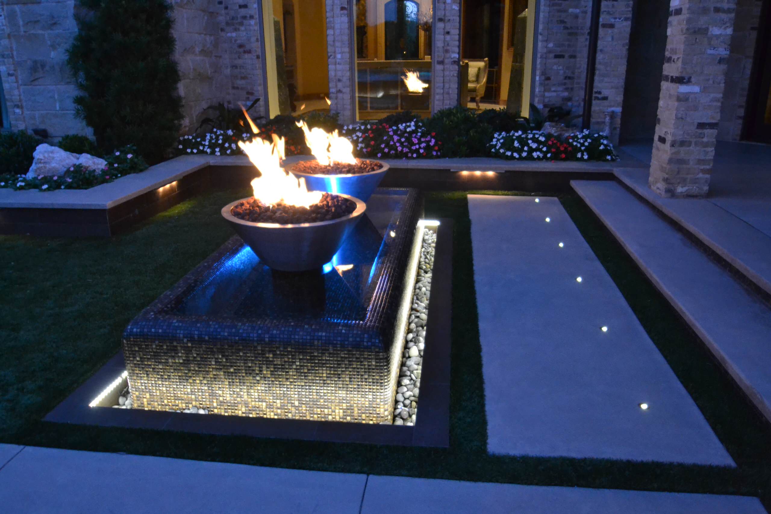 Overflowing Water Fountain