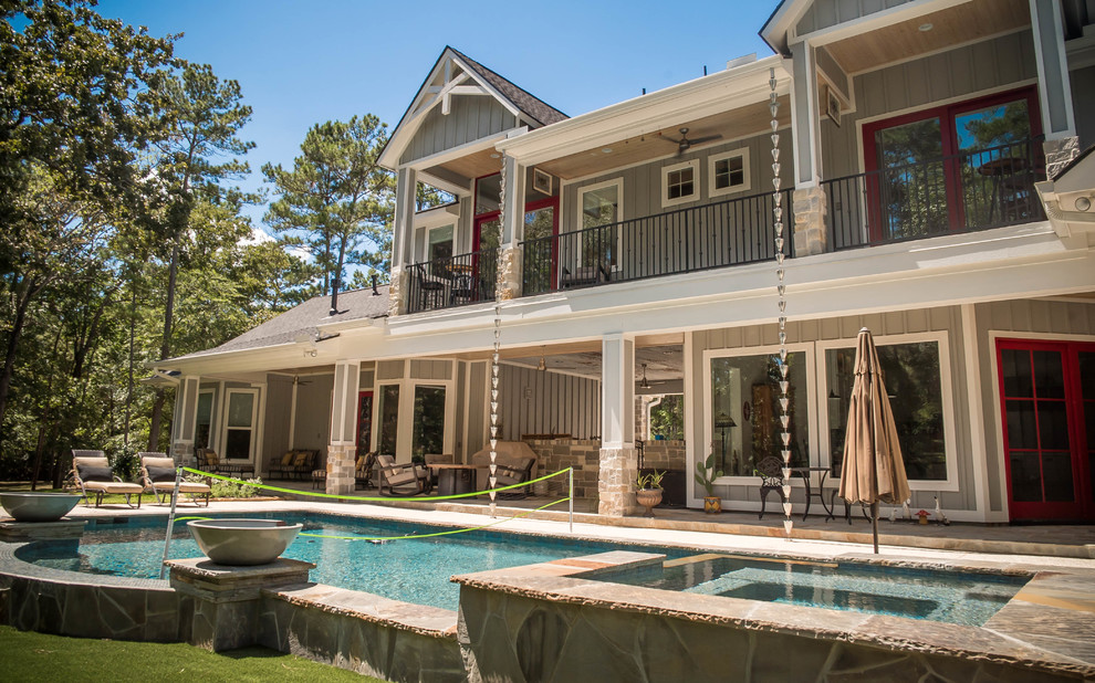 Contemporary Farmhouse - Farmhouse - Pool - Houston - by Evermon Homes ...