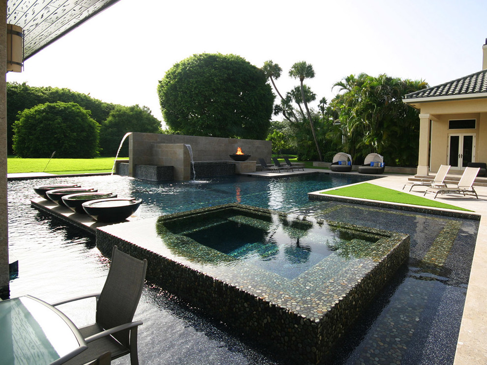 Contemporary Pool and Spa - Contemporary - Pool - Miami - by Krent ...