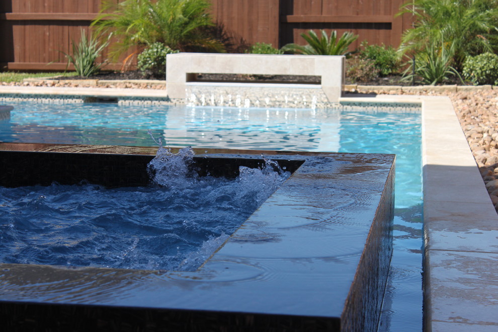 Contemporary Pool \ Modern Waterfall - Contemporary - Pool - Houston ...