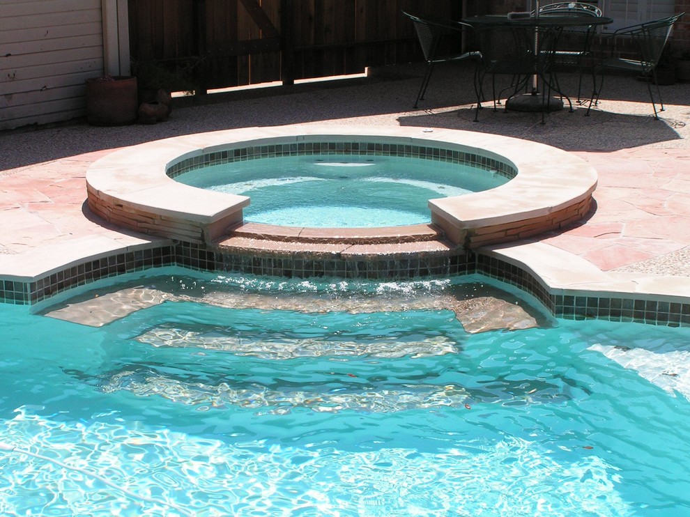 Cool Pools - Contemporary - Pool - Houston - by Pool-Creations | Houzz