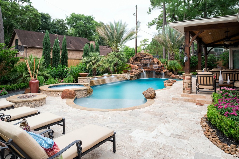Crites Pool - $150,000-$200,000 - Pool - Houston - by Landmark Custom ...