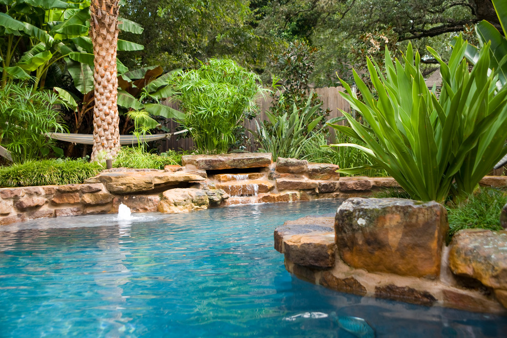 Custom Free Form Pool With Spa - Tropical - Pool - Austin - by Gary ...