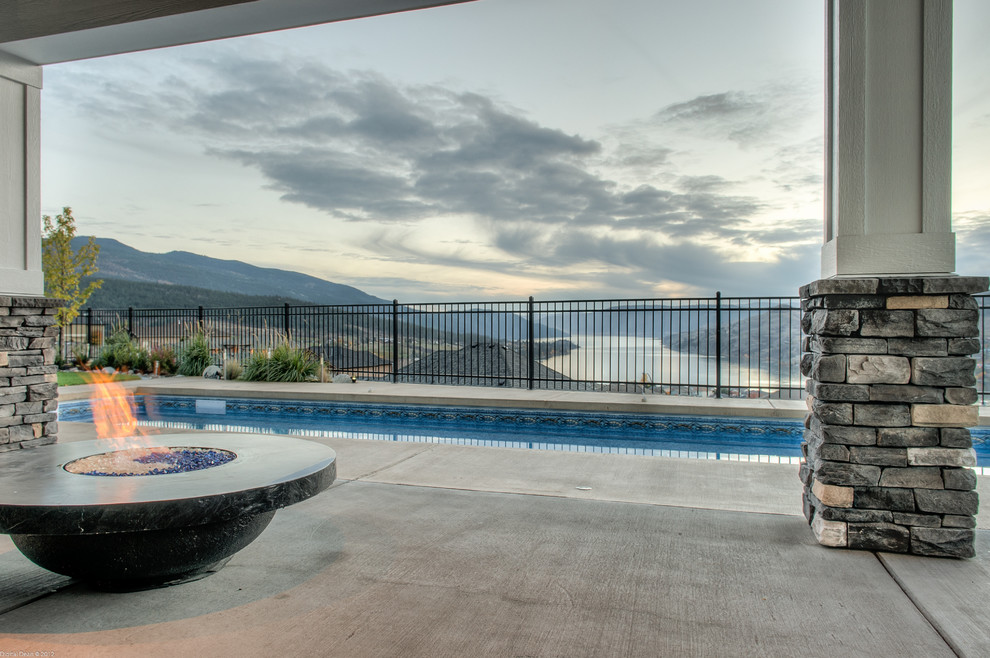 Custom Lake Front Home With Canmore Uintah Ledgestone - Contemporary ...