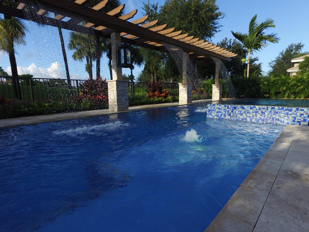 Custom Pool & Spa with Pergola in Boca Raton, Florida - Moderne ...