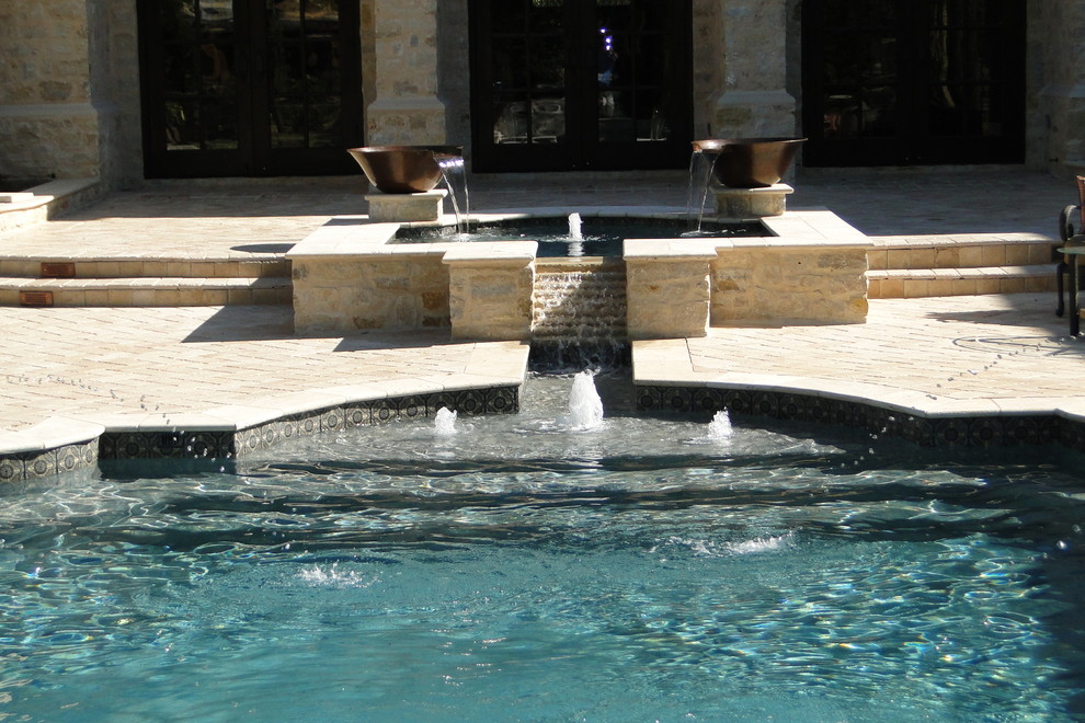 Elegant Roman Shaped Pool & Spa - Traditional - Pool - Dallas - by ...