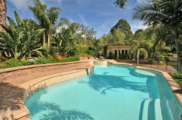 English Country - Traditional - Pool - San Diego - by Ridley Interior ...