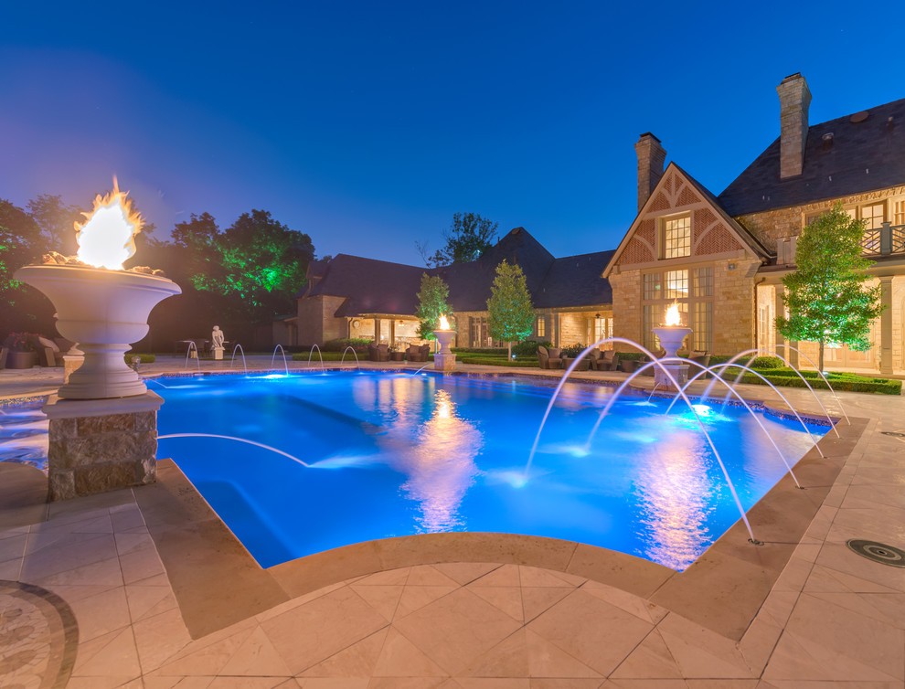 English: Inwood #1 - Traditional - Pool - Dallas - by Harold Leidner ...