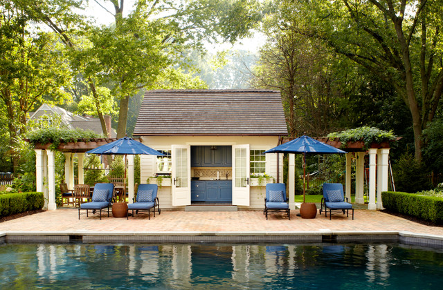 Farmhouse Pool - Country - Swimming Pool & Hot Tub - New York | Houzz UK