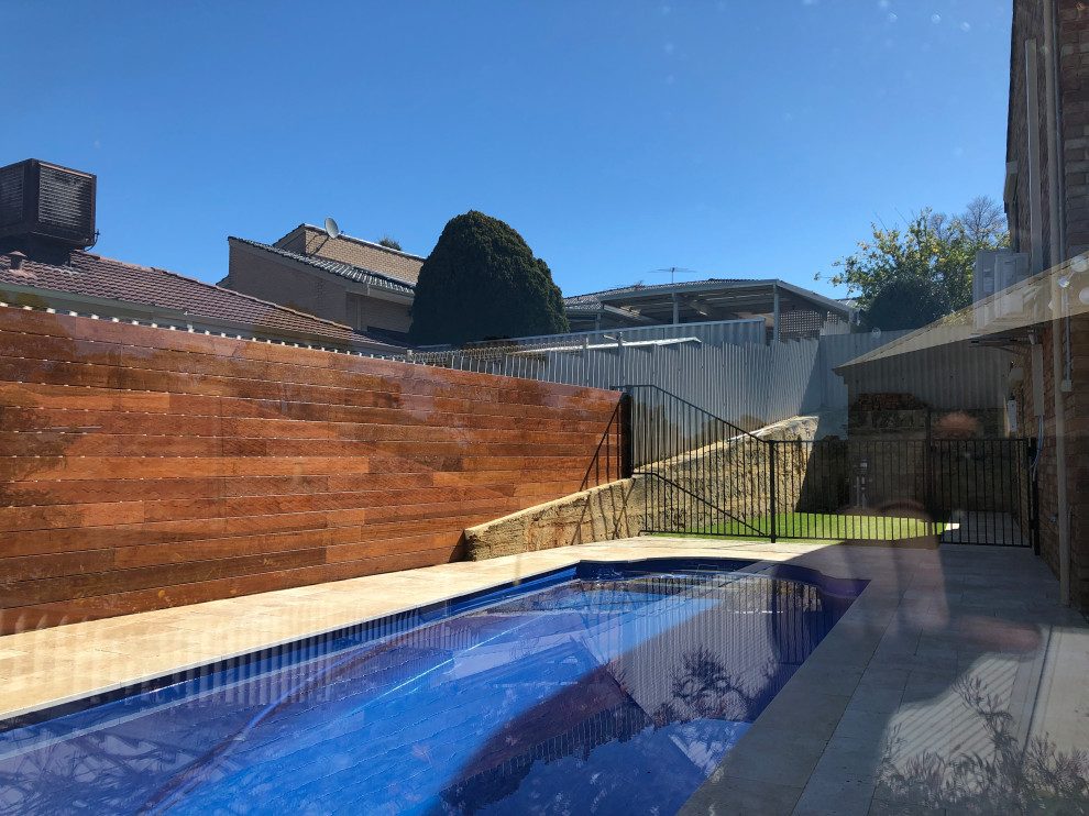 Feature screening - Pool - Canberra - Queanbeyan - by Christies ...