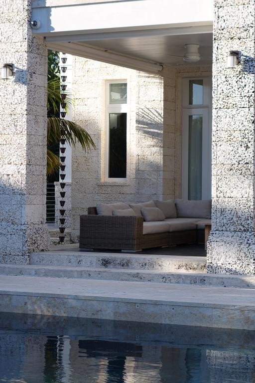 Florida Sunshine Oolite - Pool - Miami - by Coral Classics by A&P | Houzz