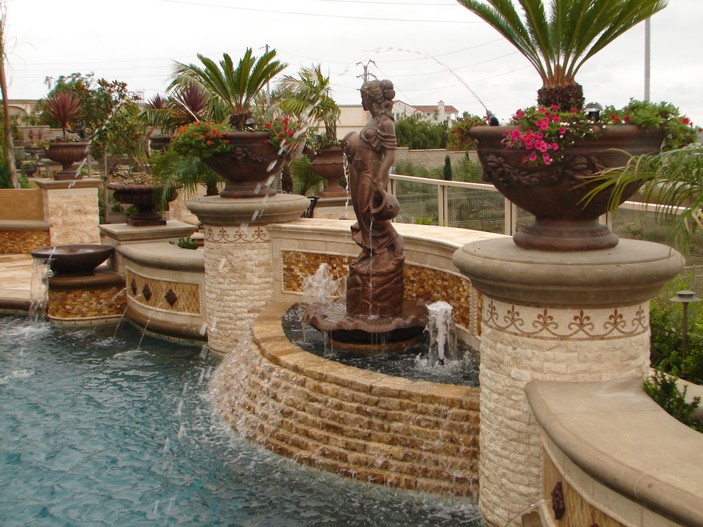 Fountains - Traditional - Pool - Orange County - by Influence Outdoors ...