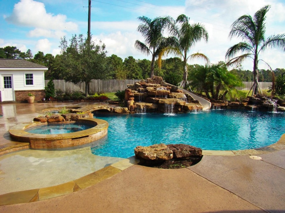 Free Form Pools - Modern - Pool - Houston - by Signature Pools of Texas ...