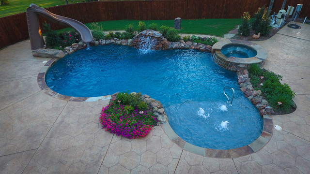Freeform Swimming Pool - Tropical - Pool - Dallas - by Allison ...