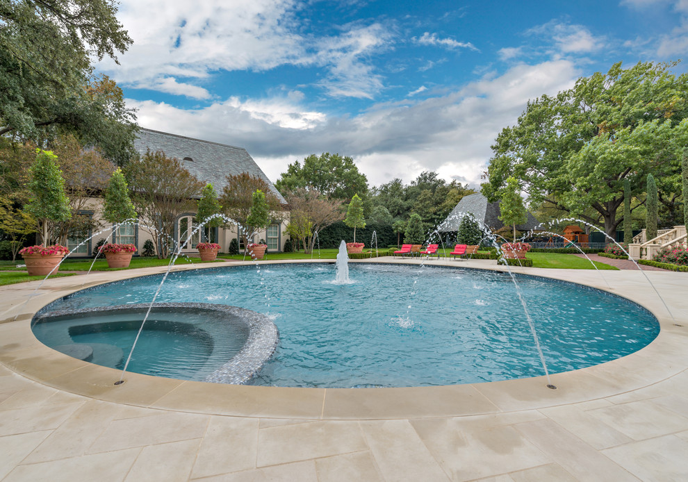 French: Meadowbrook - Traditional - Pool - Dallas - by Harold Leidner ...