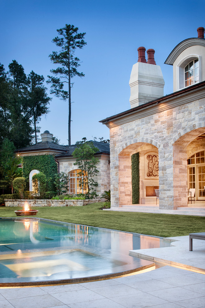 French Modern - Traditional - Pool - Houston - by JAUREGUI Architecture ...