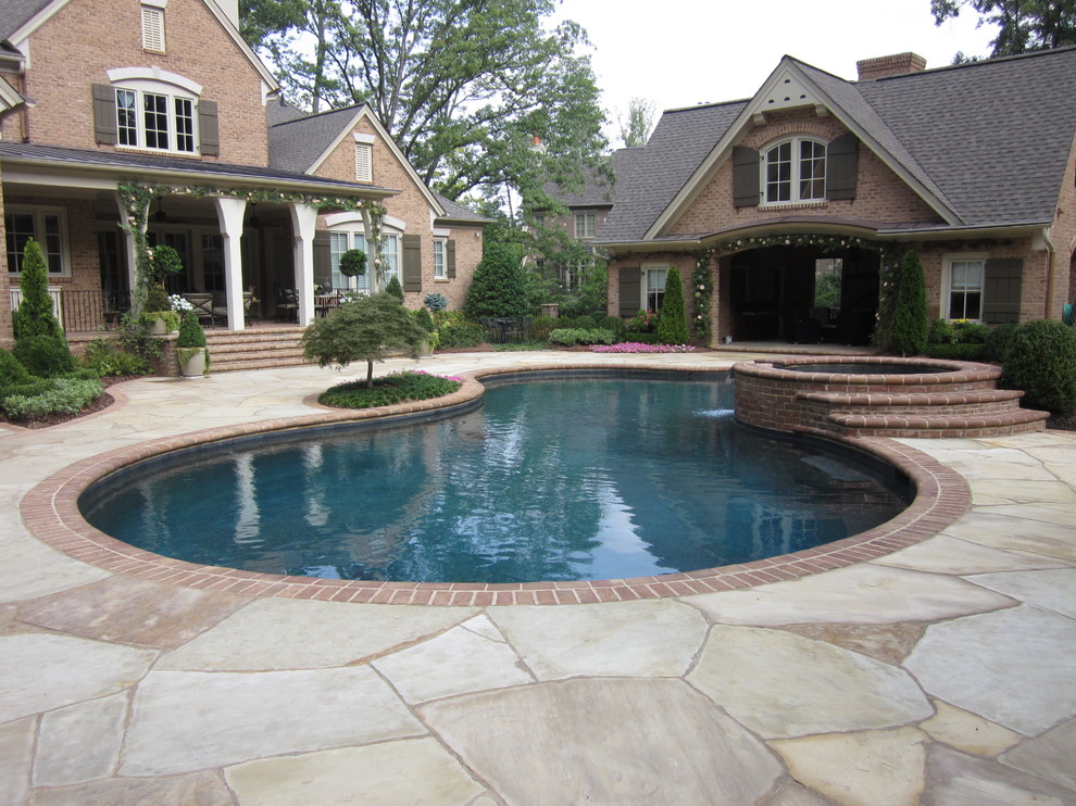 Friends Garden - Traditional - Pool - Atlanta - by Douglas C Lynn, LLC ...