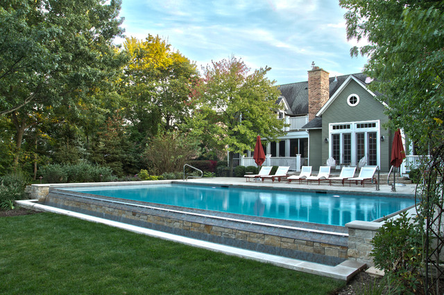 Glencoe, IL Vanishing Edge Swimming Pool with Auto Cover - Modern ...