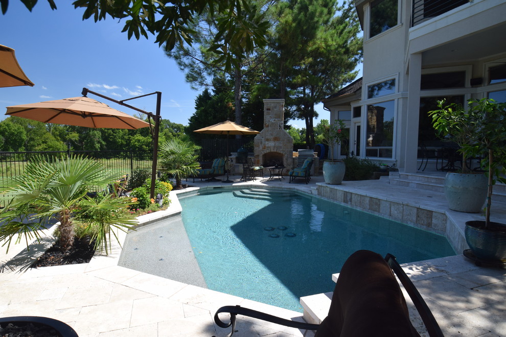 Glorious Getaway - Swimming Pool & Hot Tub - Dallas - by Claffey Pools ...