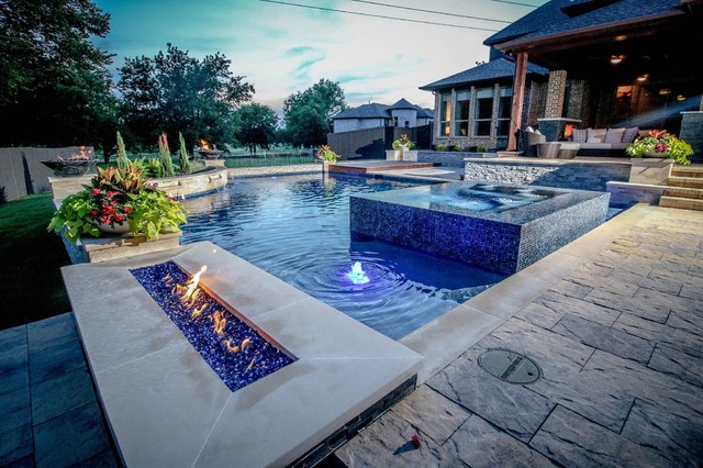 Gooden - Modern - Swimming Pool & Hot Tub - Dallas - by Southernwind ...