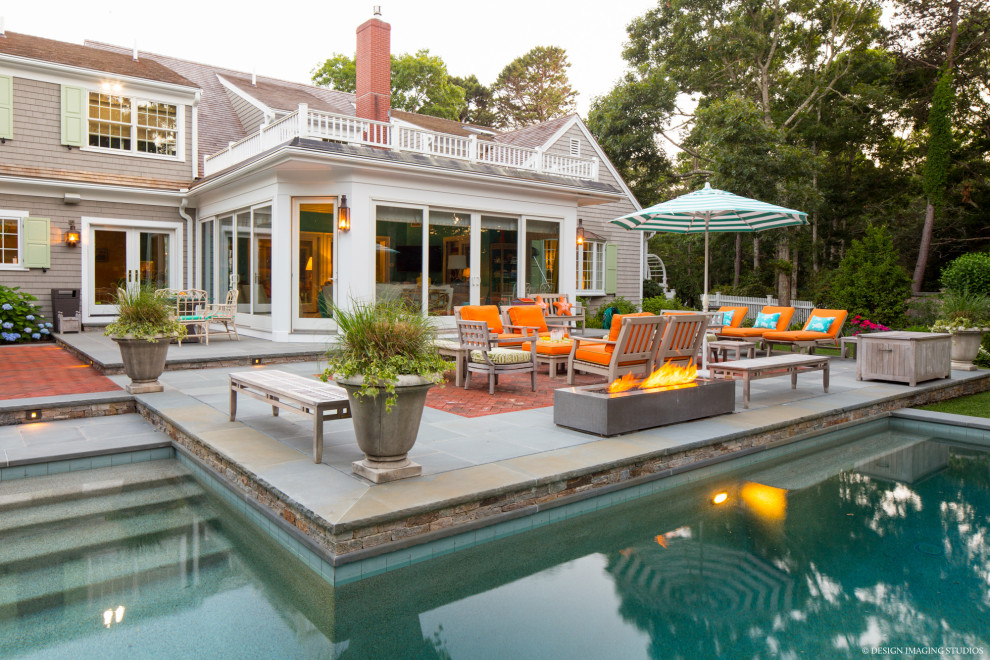 Governor® Lantern by Bevolo - Craftsman - Pool - New Orleans - by ...