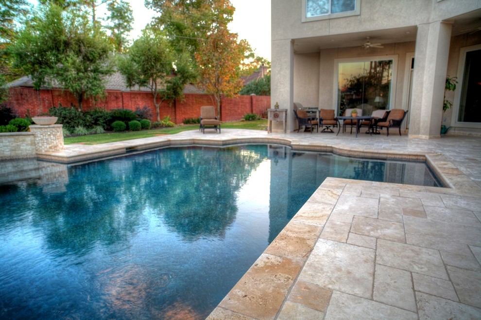 Grecian / Roman style pool 2 with spa - leh - Contemporary - Pool ...