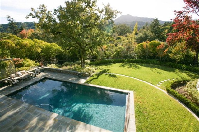 HAMPTON STYLE GARDEN - Traditional - Swimming Pool & Hot Tub - San ...