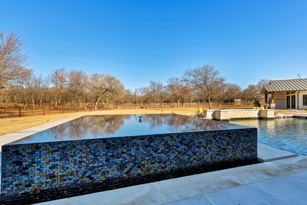 Hawk Road Bartonville Estate - Farmhouse - Pool - Dallas - by Drew ...