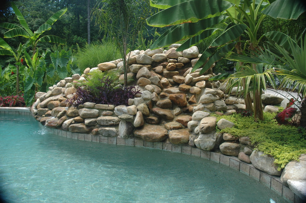 Hidden slide and tropical pool! - Tropisch - Pools - Atlanta - von ...