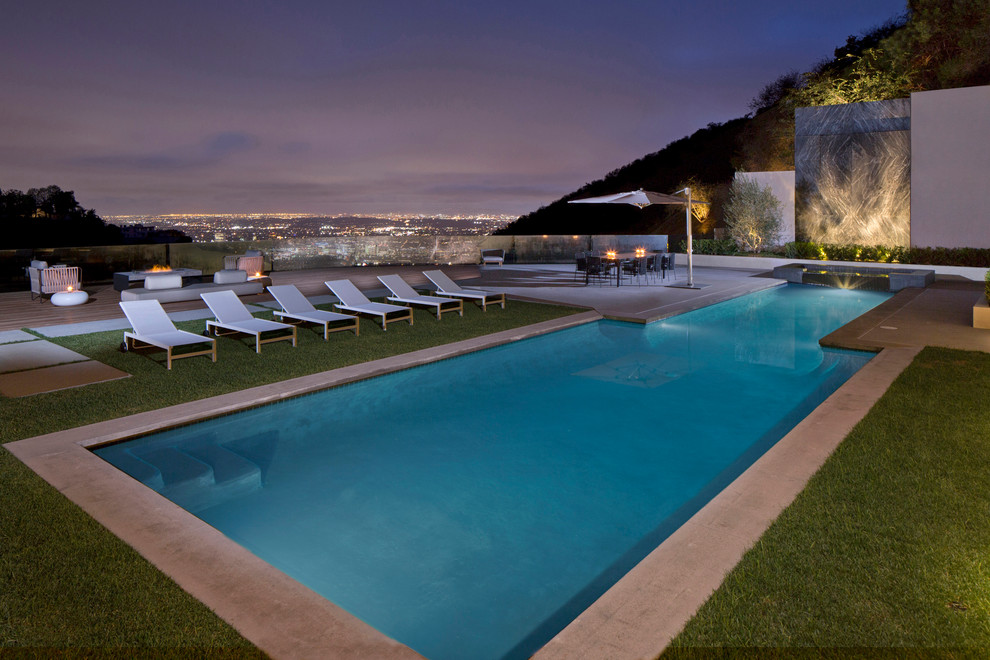 Hollywood Hills 3 - Contemporary - Pool - Los Angeles - by DG ...