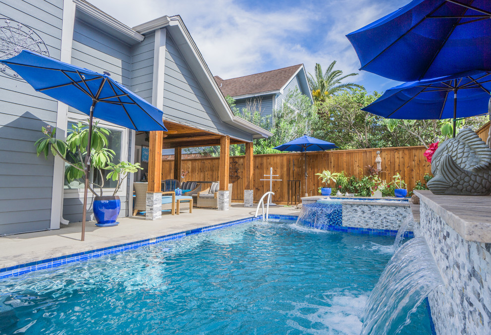 Houston Pools | Small Spaces - Modern - Pool - Houston - by Richard's ...