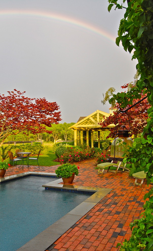 Howard Roberts - Traditional - Pool - New York - by Liquidscapes | Houzz