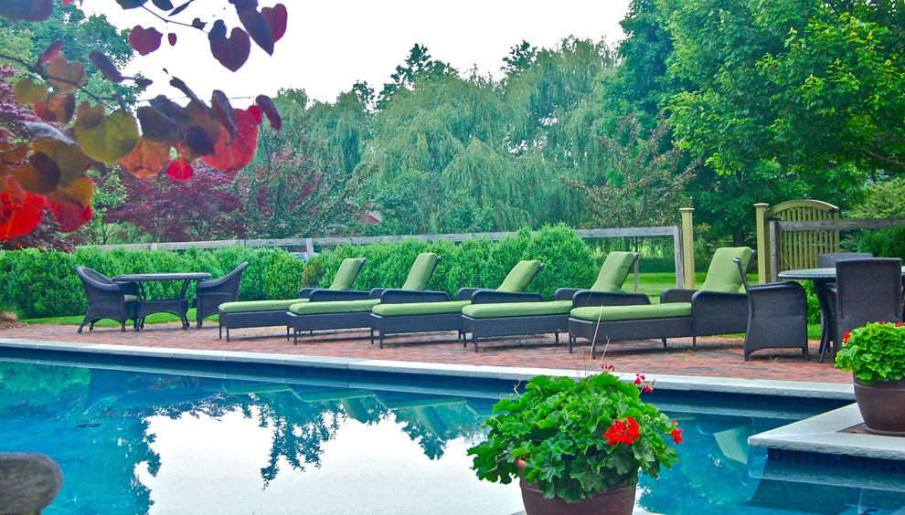 Howard Roberts - Traditional - Pool - New York - by Liquidscapes | Houzz