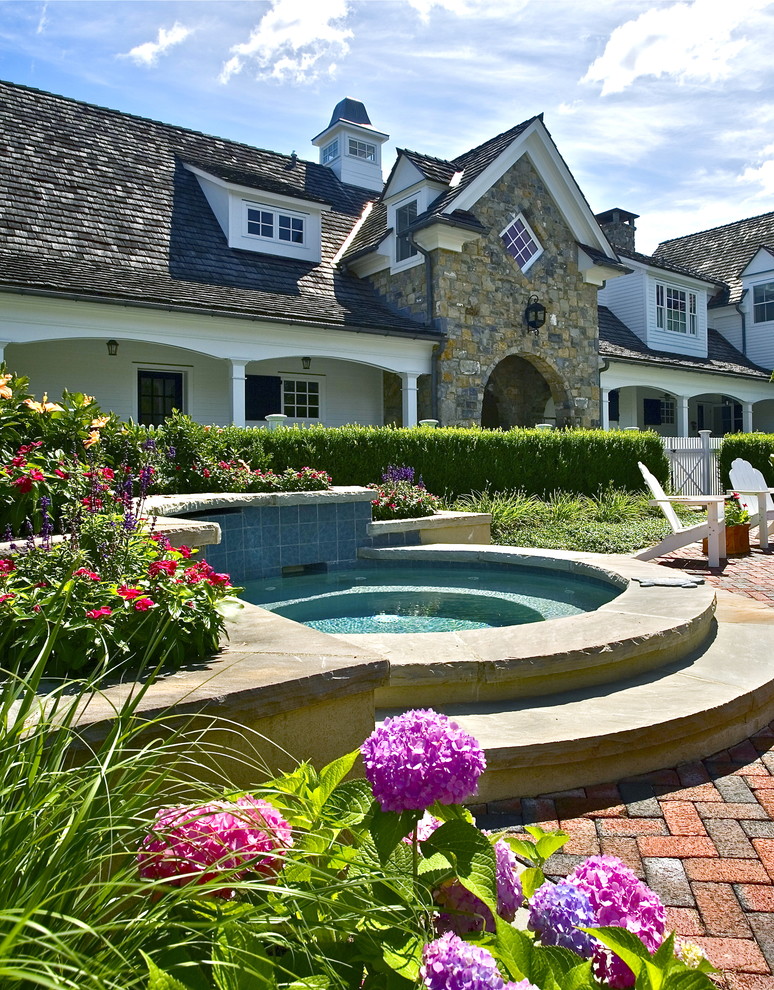 Howard Roberts - Traditional - Pool - New York - by Liquidscapes | Houzz