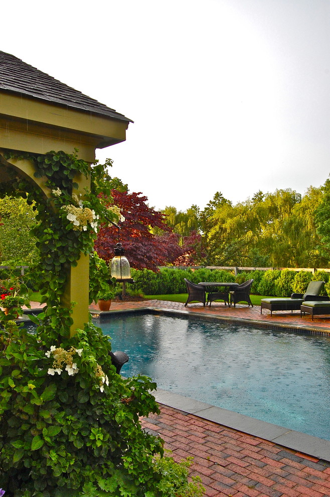 Howard Roberts - Traditional - Pool - New York - by Liquidscapes | Houzz