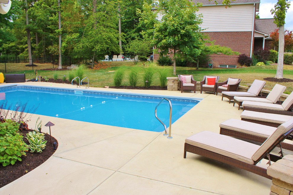 In Ground Pool - Traditional - Swimming Pool & Hot Tub - Indianapolis ...