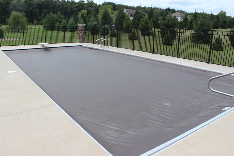 In Ground Vinyl Liner Swimming Pool Installations - Modern - Pool ...